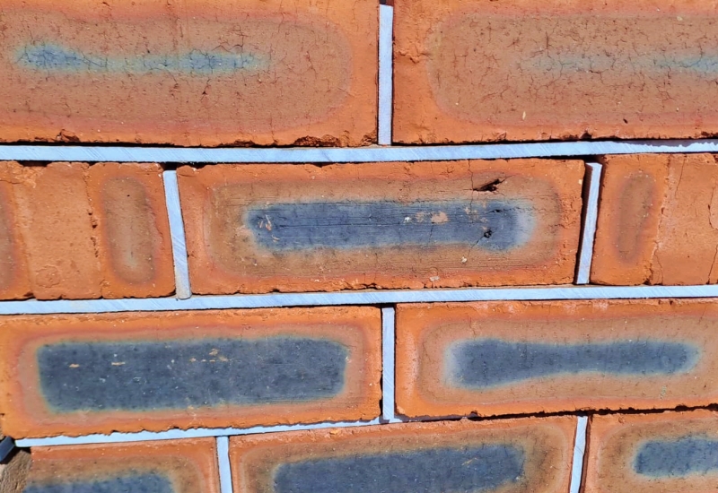 CLAY BRICKS – Suid Kaap Stene